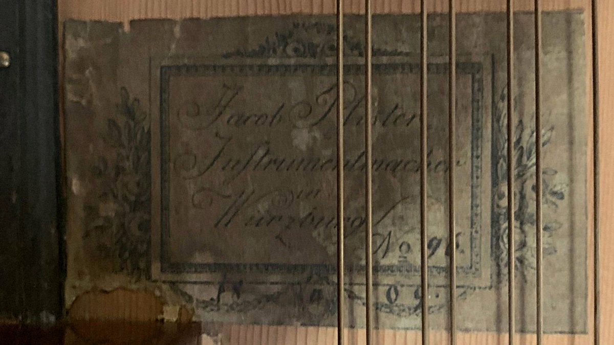 1809 JACOB PFISTER HAMMERFLÜGEL (VERKAUFT) - Faszination Pianola